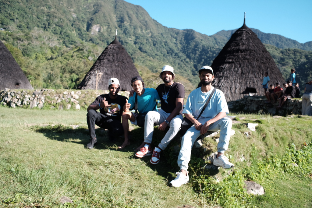 2 days Wae Rebo hidden village Flores tour